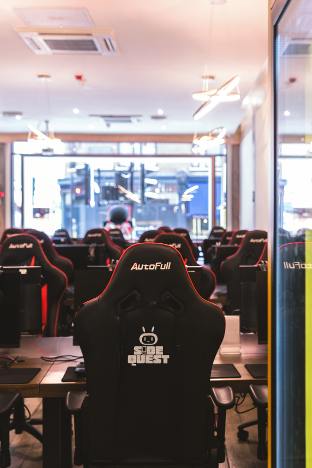 SideQuest Gamers Hub - Play Your Way