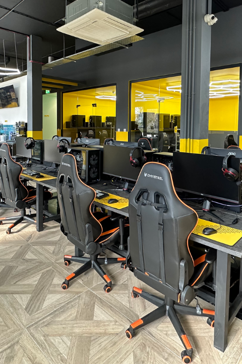 SideQuest Gamers Hub - Play Your Way